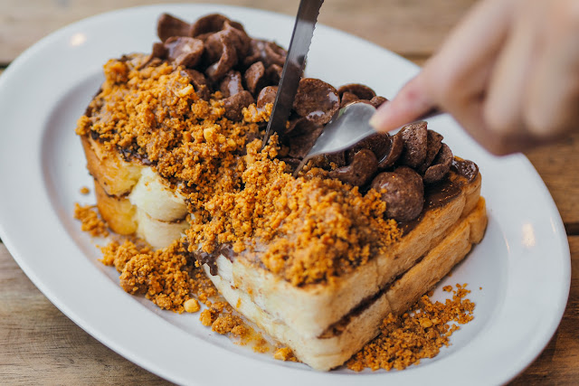 KEDAI KEIBAR DEPOK - eatandtreats - Indonesian Food and Travel Blogger ...