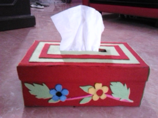 Mari Belajar dan Berbagi Ilmu: Membuat Tempat Tisuue dari Olahan Sampah