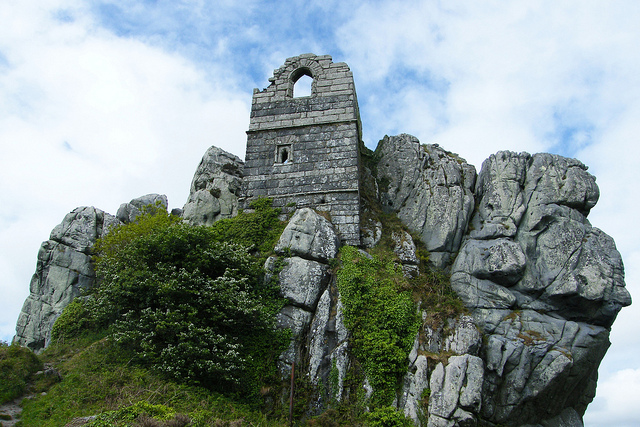 Roche Rock – Where Tristan and Isolde Hid in Plain Sight ~ Kuriositas