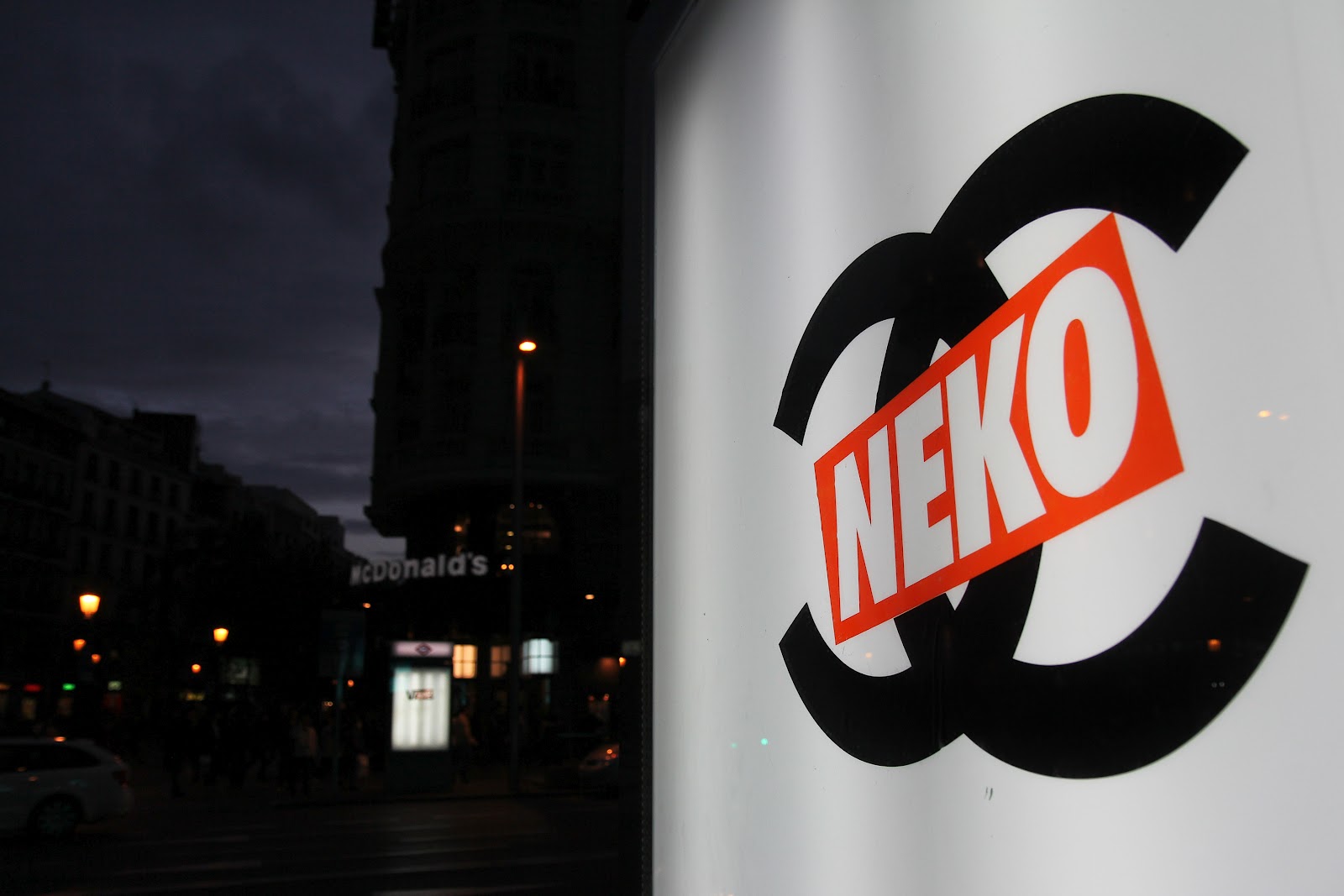 ESTACIÓN EN CURVA: Exposición "One name army", de Neko, en iam Gallery ...