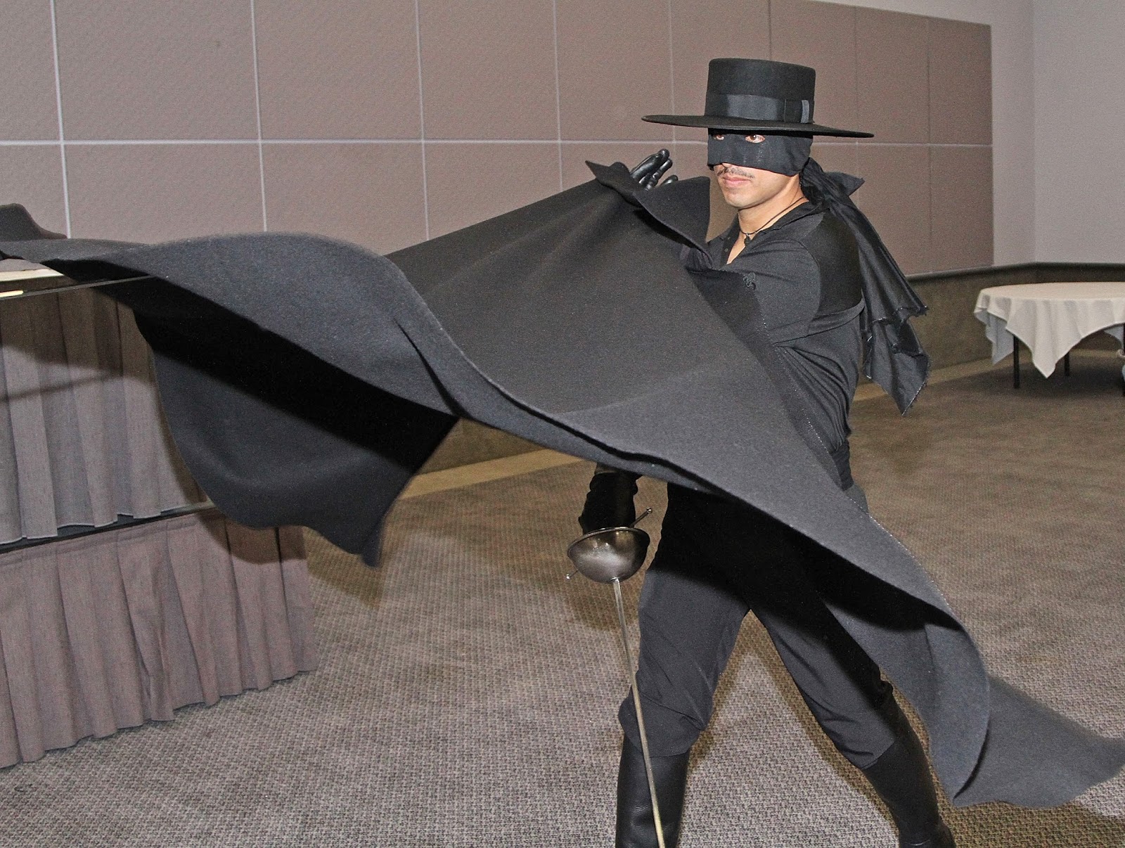 Zorro - Swashbuckling News and Updates: M7 Con 2015 Alex Kruz Appears ...