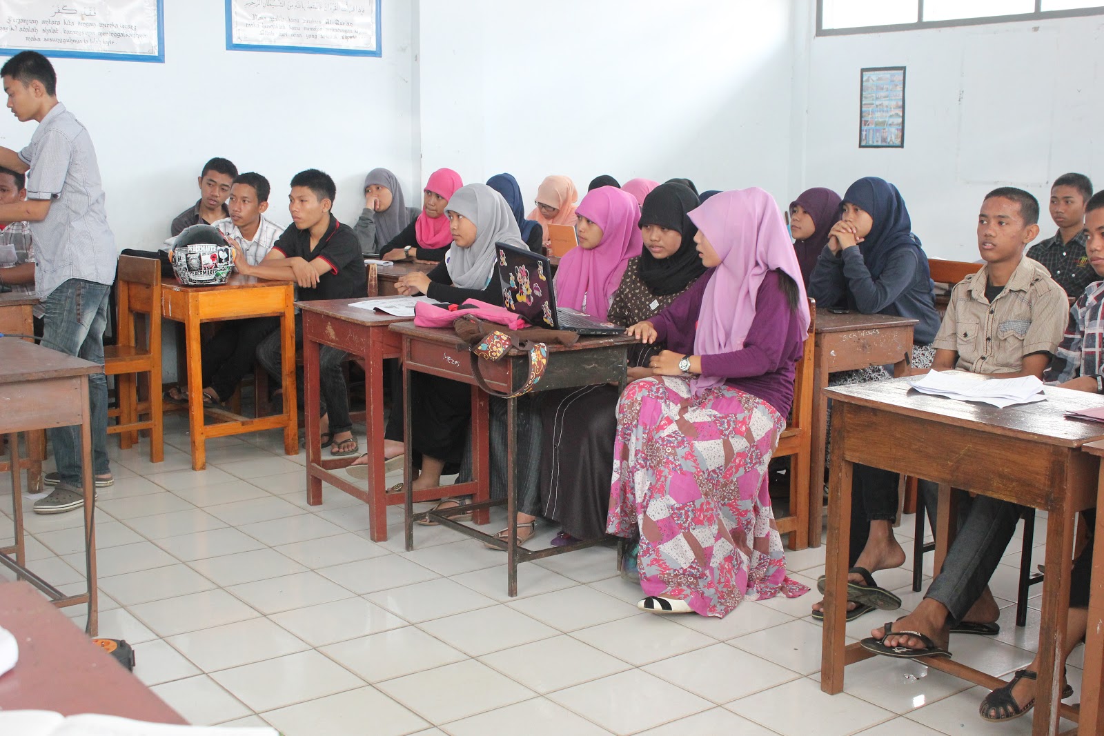 OSIS SMA NEGERI 1 WATAMPONE: Rapat Penyusunan Kepanitiaan Kegiatan OSIS