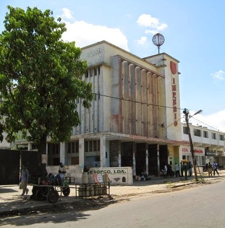 Cinema Império em Maputo, Moçambique (e Cinema Impero em Asmara ...
