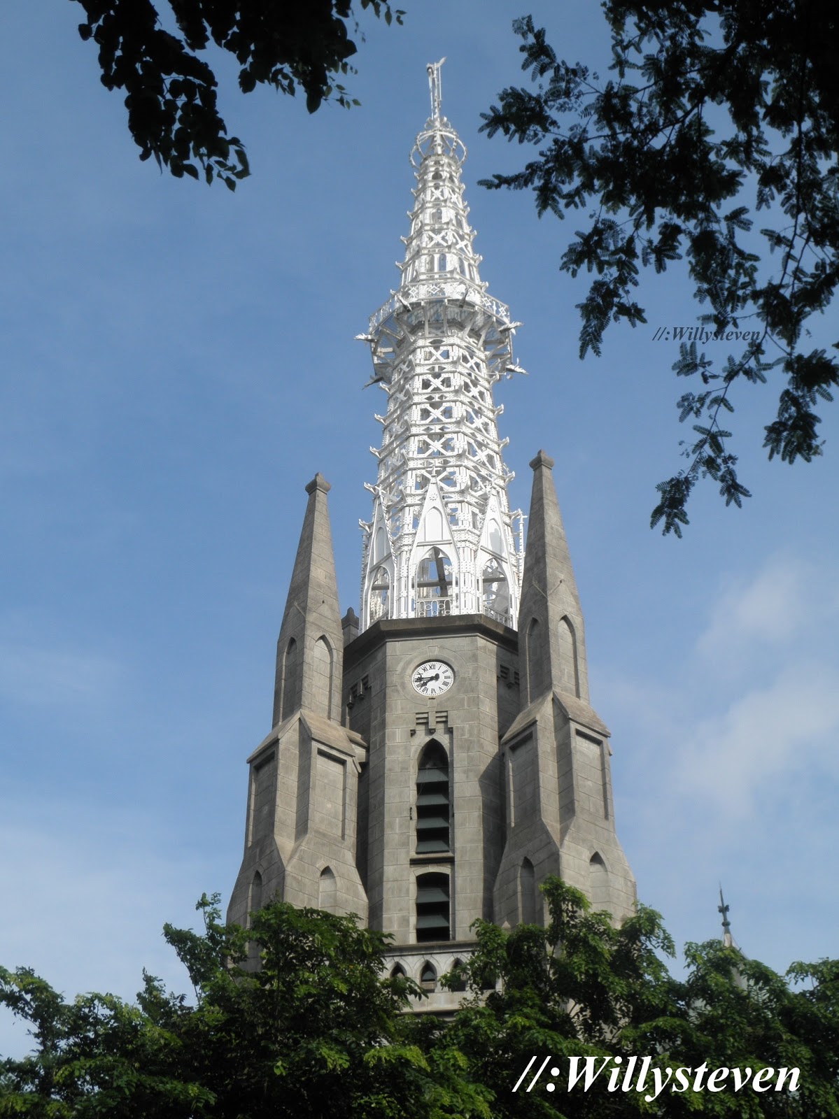 TravellerMeds: Katedral Jakarta [Photo Gallery]