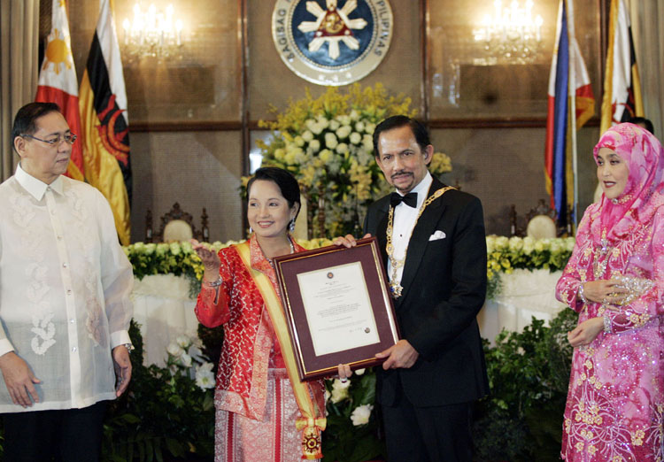 Philippine Diplomatic Visits: Philippines ~ Brunei 2009