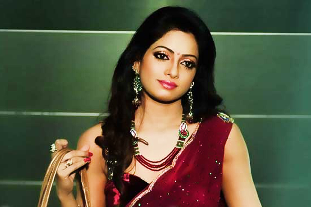 ACTRESS UDAYA BHANU UNSEEN RECENT TELUGU MOVIE HD PHOTOS - BEAUTYFUL ...