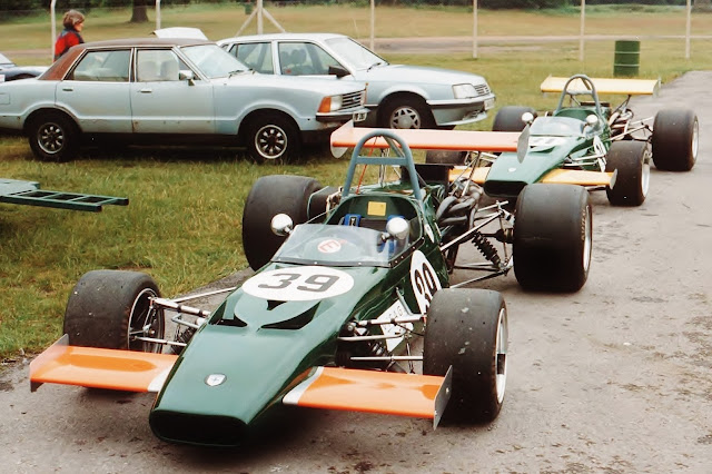 Ferraris and Other Things: Crosslé