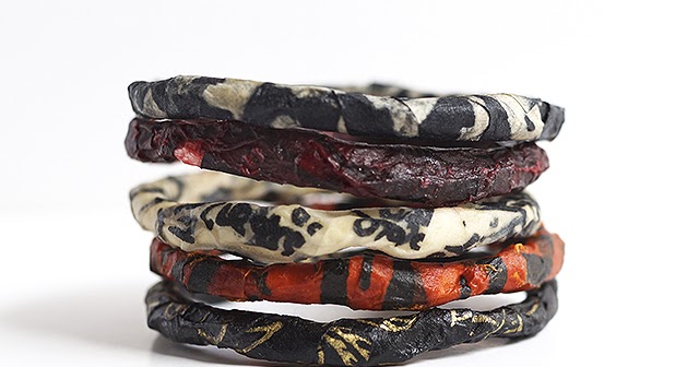 Paper bracelets - Journey into Creativity