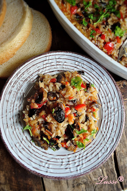 Lussi`s World of Artcraft: Славянски гювеч / Easy Oven-Baked Rice With ...