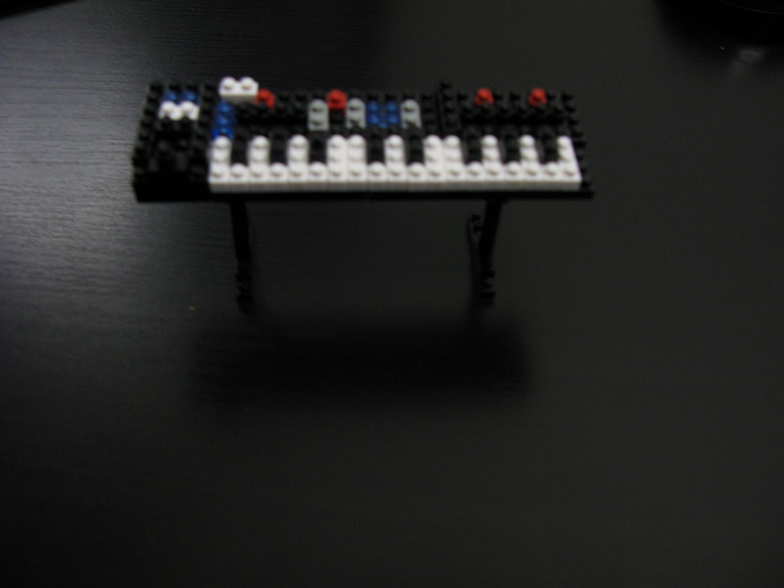 MATRIXSYNTH: The Nanoblock Lego Synthesizer