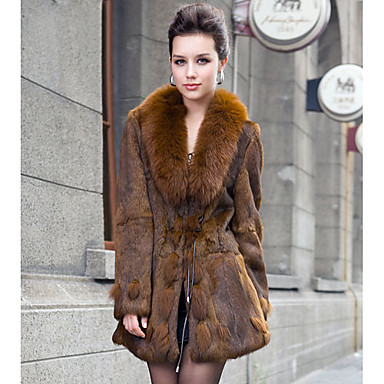 Priscila Régis: Colete e casaco de pele, encomende o seu!