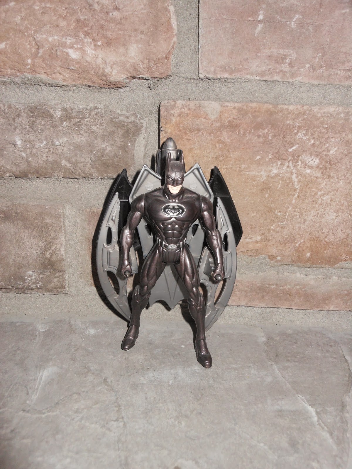 Emperor Dinobot's giant Batman figure database and review site!: Hover Attack Batman