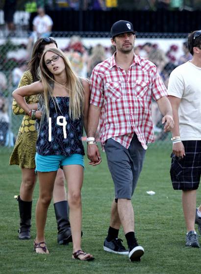 Hollywood All Stars: Paul Walker With His Girlfriend Jasmine Pilchard ...