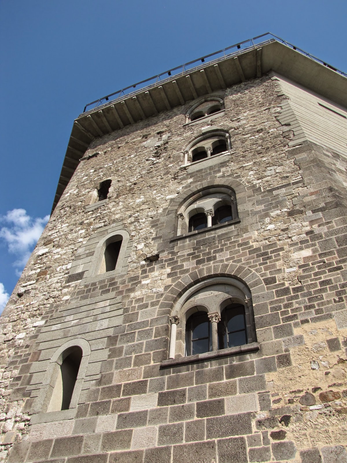 Travels, SzG3: Magyarország, Visegrád, a Salamon torony és az alsó vár ...