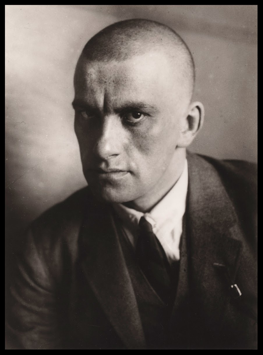 Rachel Falzon's Blog: Aleksander Rodchenko- Constructivism