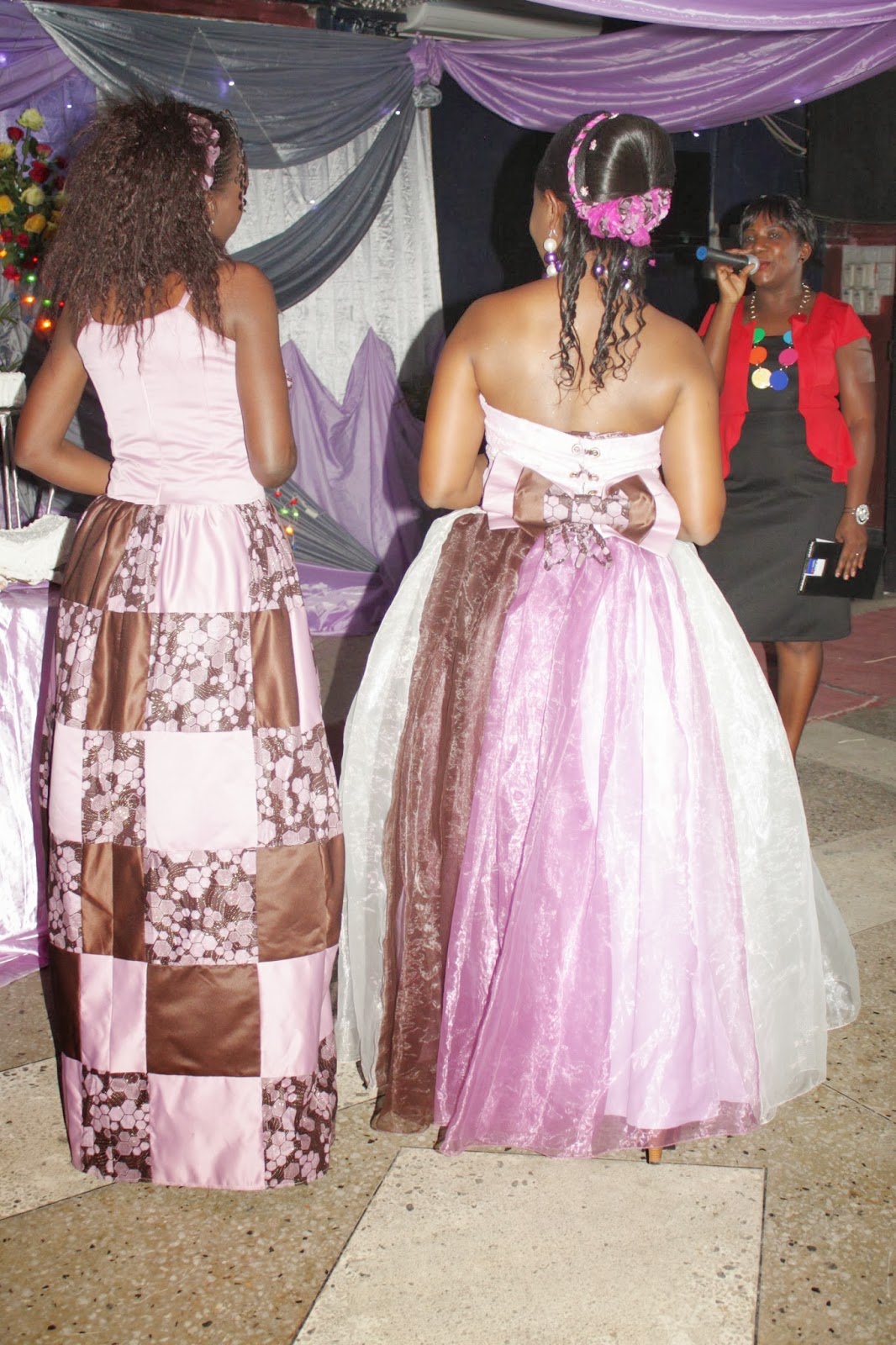 Mama JJ Fashion: TUNASHONA NA KUBUNI MITINDO MBALIMBALI YA NGUO ZA ...