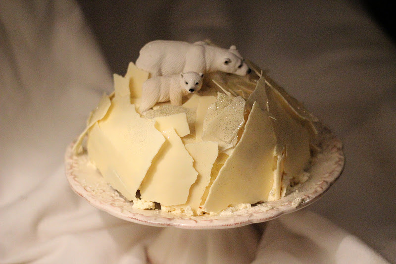 Procrastination Mama: Polar bear cake