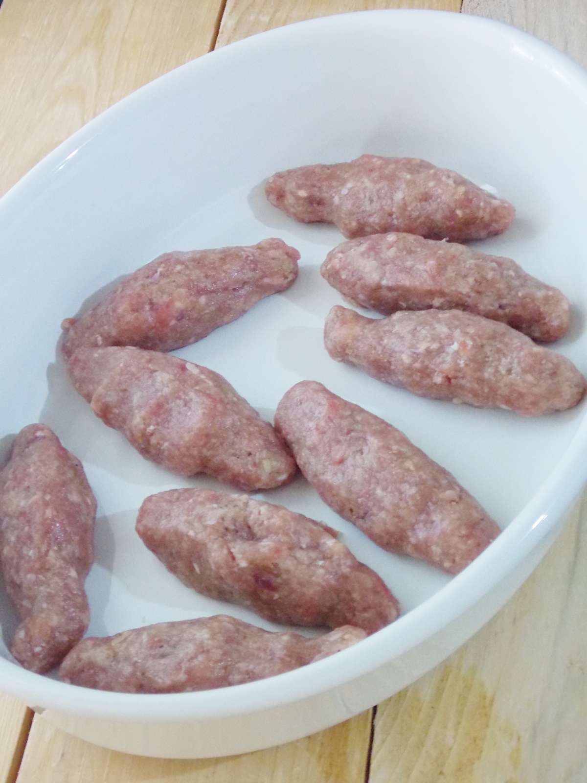 Σουτζουκάκια στο φούρνο / Greek meatballs ''Soutzoukakia'' - Cooking ...