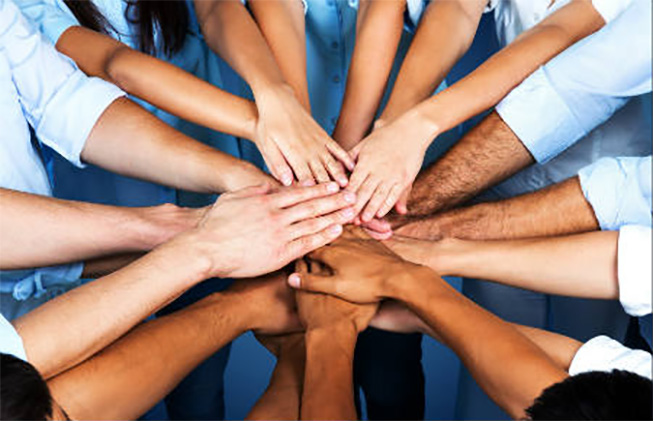 RELATOS (J. Plou): compañerismo