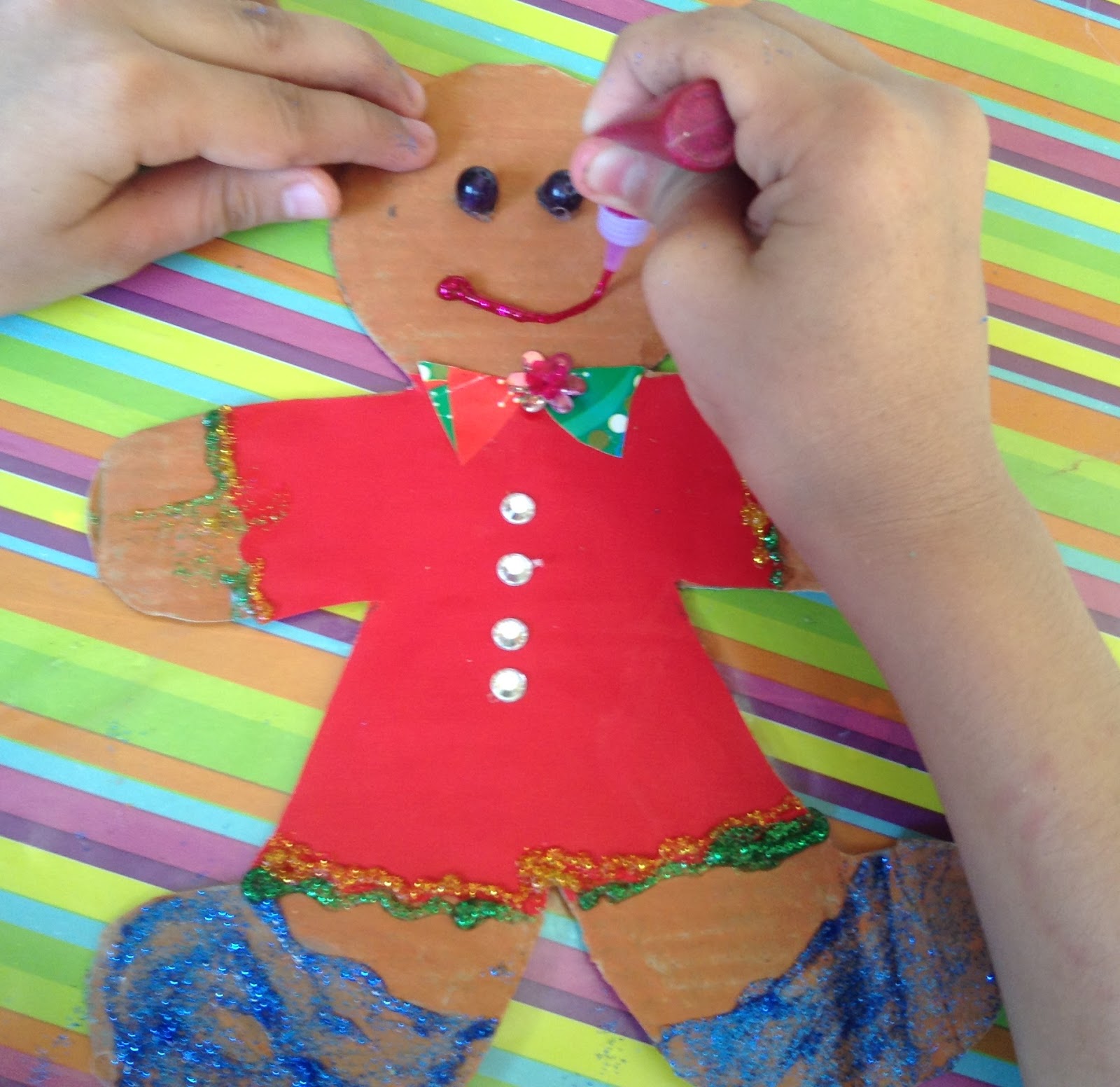 Gingerbread Craft | Christmas Craft: Colorful & Fun Cardboard ...