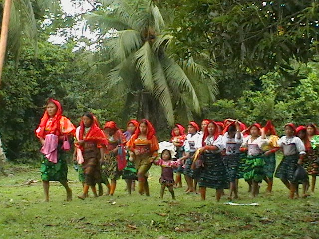 Pubertad indigena Kuna-dule