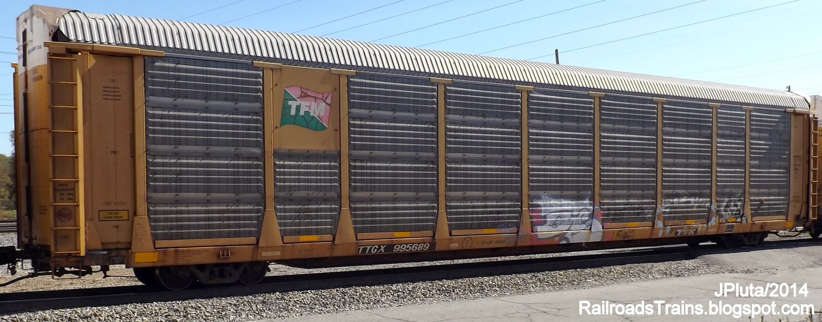 RAILROAD Freight Train Locomotive Engine EMD GE Boxcar BNSF,CSX,FEC ...