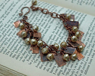 Dragonfly Dreamers: Jingling bracelet.