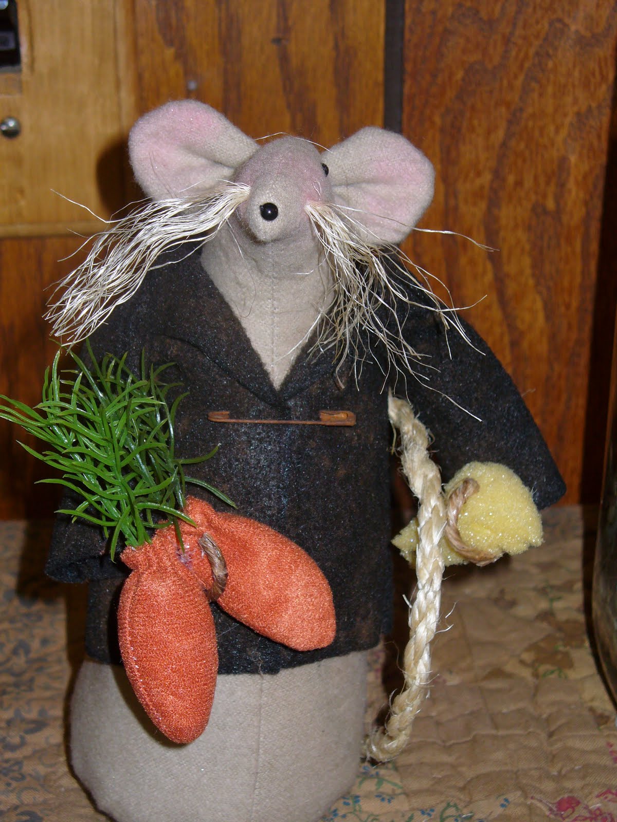 Paula's Primitives: Primitive Mice collection