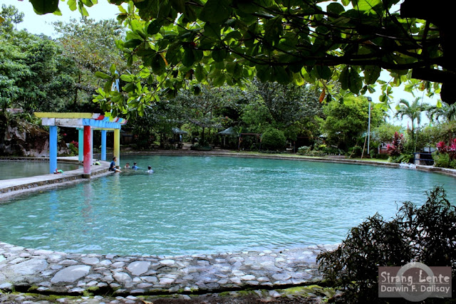 SIRANG LENTE | TRAVEL & HIKE: Bura Soda Water Park, Camiguin