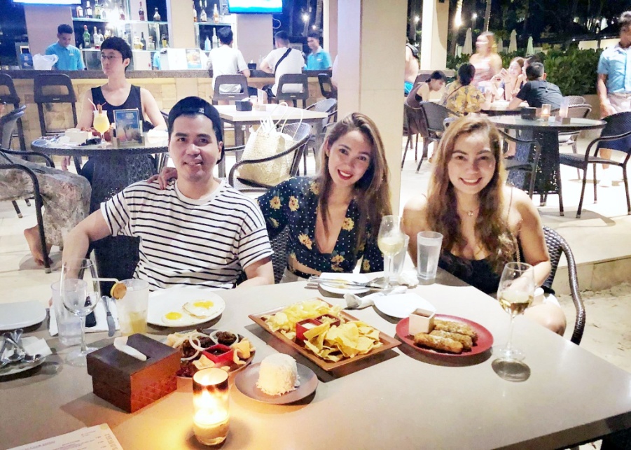 Bohol's Roving Eye: Bohol's Catherine Remperas Exchanges I Do’s with ...