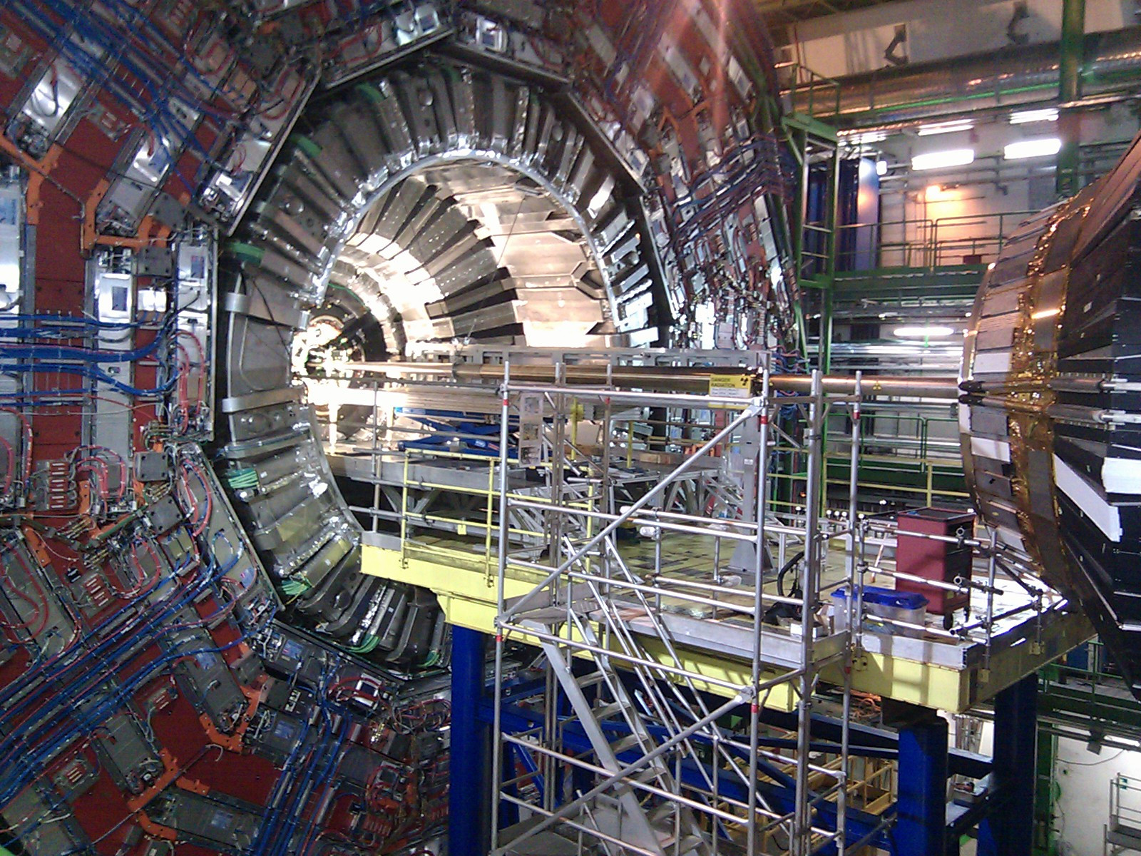 Stefan Hajnoczi: Pictures from CERN