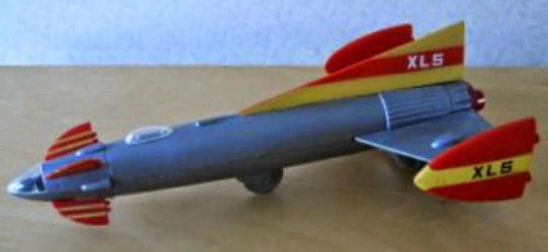 CRIVENS! COMICS & STUFF!: FAIRYLITE FIREBALL XL5 TOY...