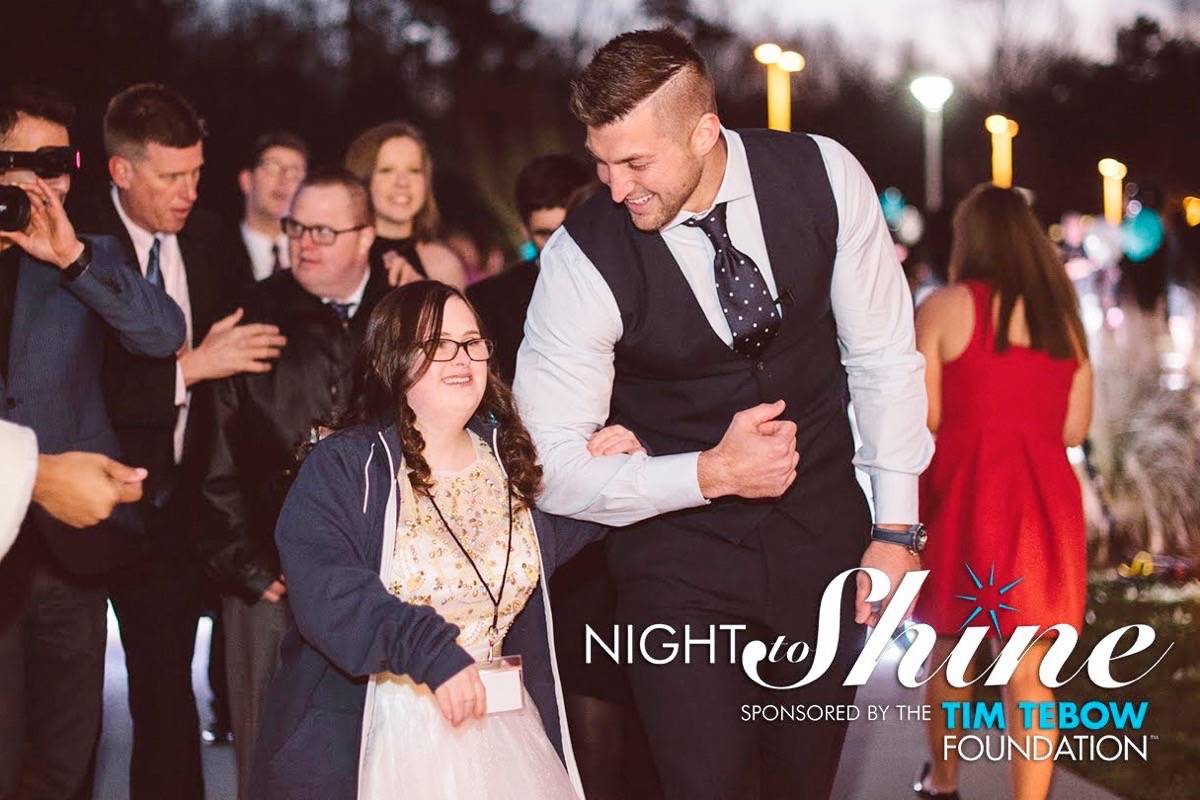 Wow Tim Tebow Hosts "Night to Shine" for People with Disabilities in ...