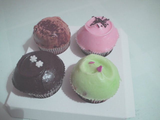 MycoutureModa by Kittima: Today with my Cub Cake from That'sbakery.