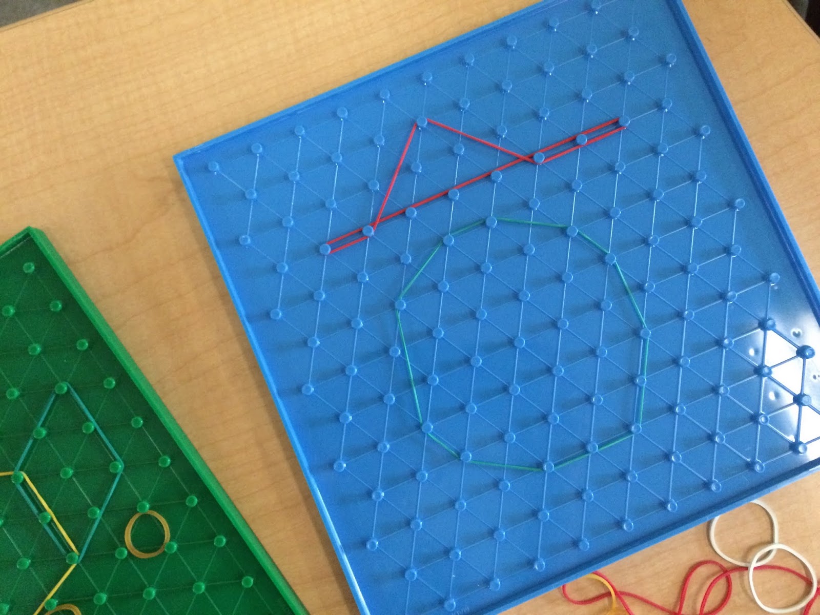 WonderWorks on the Road: Geoboards : library makers