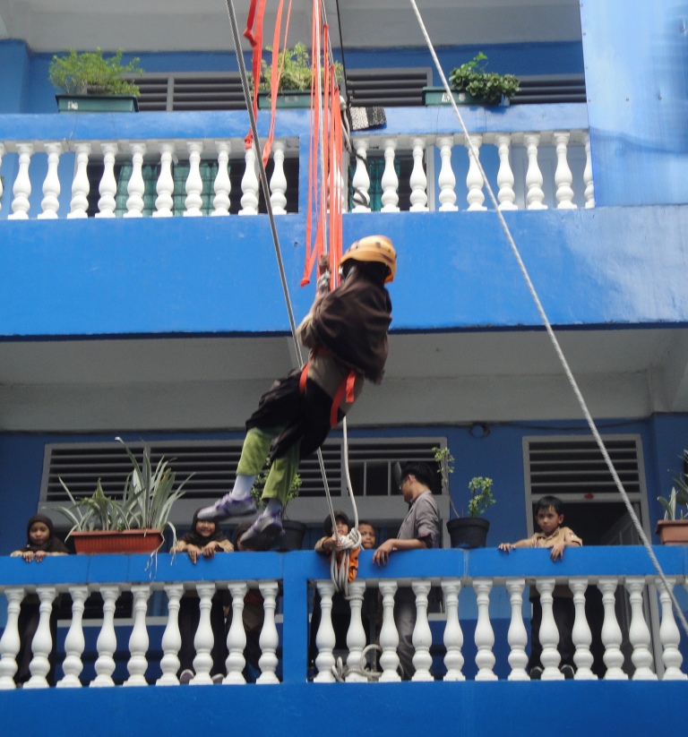 Galery foto Outbound Sekolah - Ilalang Outbound