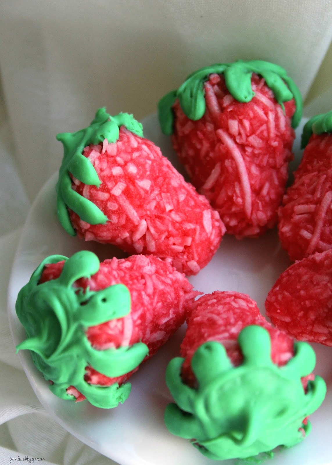 Jo and Sue: Strawberry Candies (and a St. Patrick's Lime Version Too)