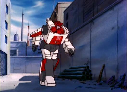 Blog Transformers.com: 1024: Red Alert Masterpiece KO