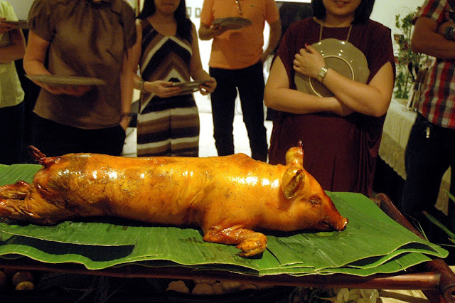 DUDE FOR FOOD: An Awesome Lechon Degustacion at Pepita's Kitchen