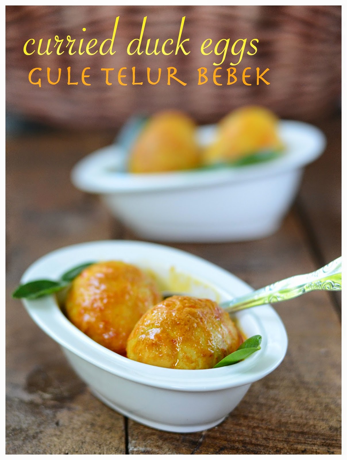 Indonesian Medan Food: Gule Telur Bebek (Curried Duck Eggs)