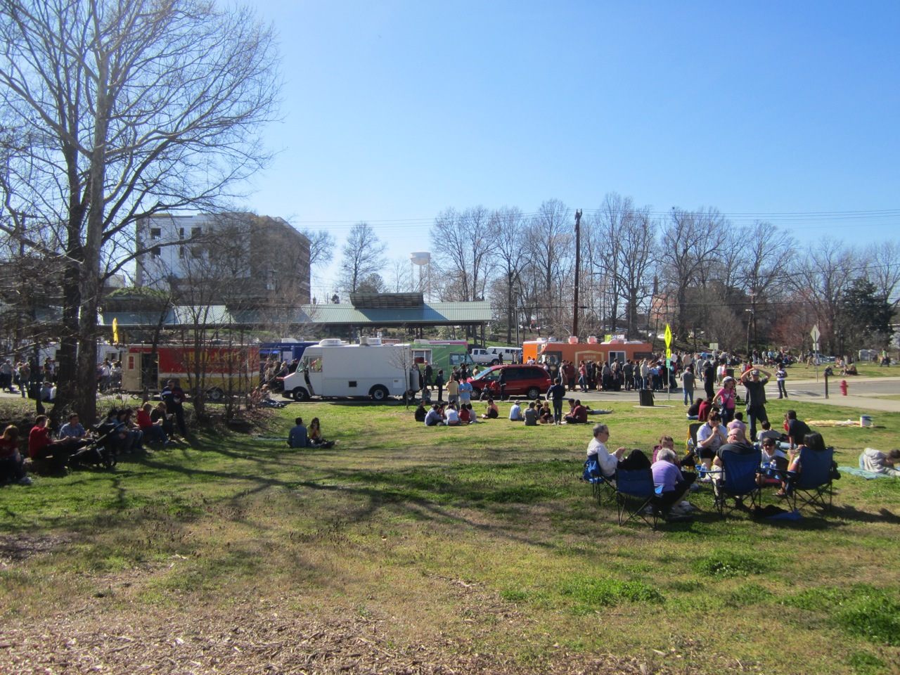 The Stir Crazy Moms' Guide to Durham: Food Truck Friday: Durham Central ...