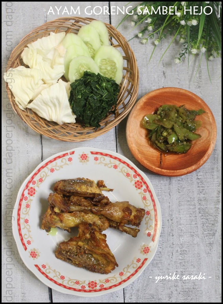 Dapoer Joglo: Ayam Goreng Sambel Hejo