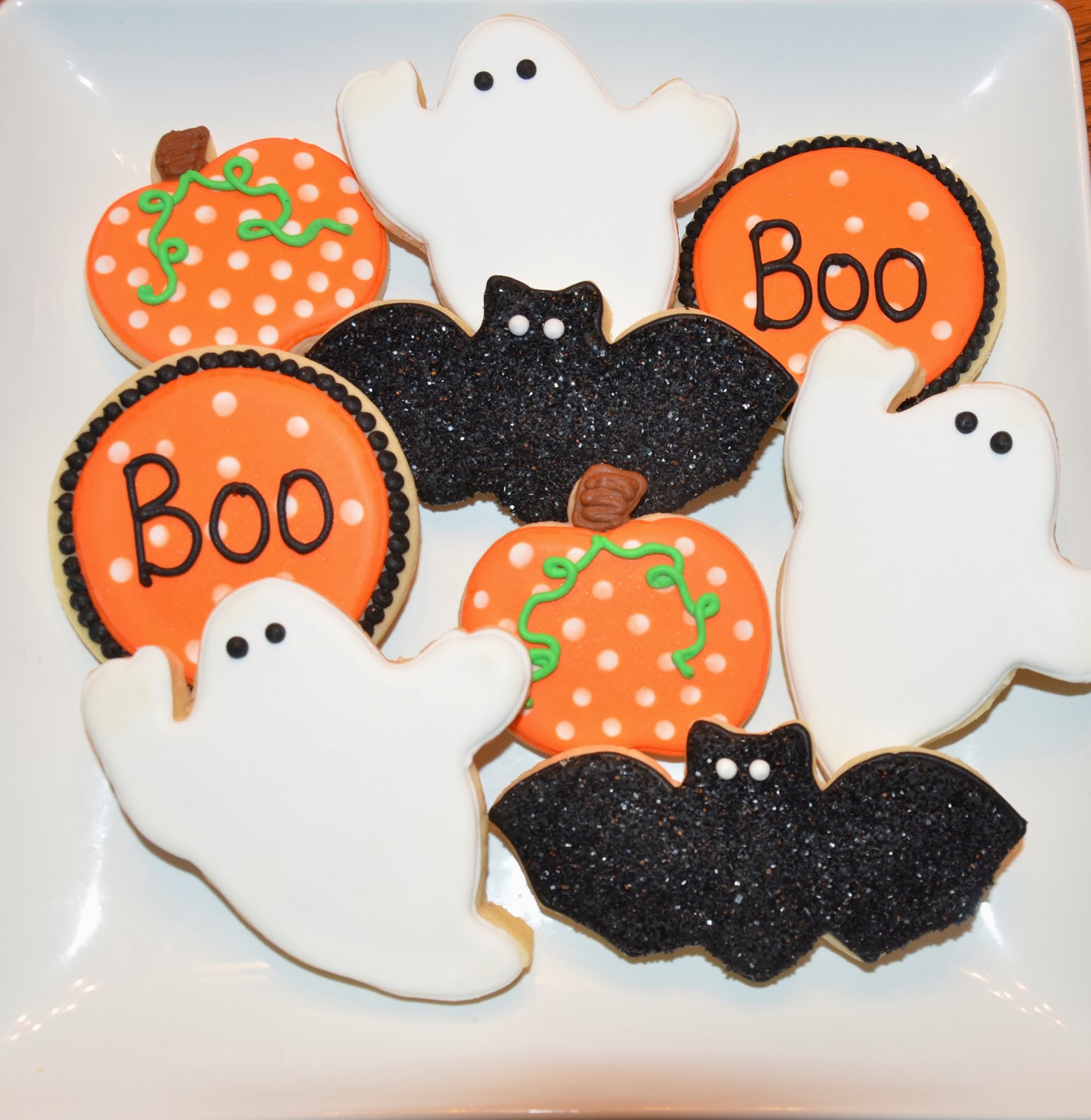 The Deepe Family: Dinosaur and Boo Cookies
