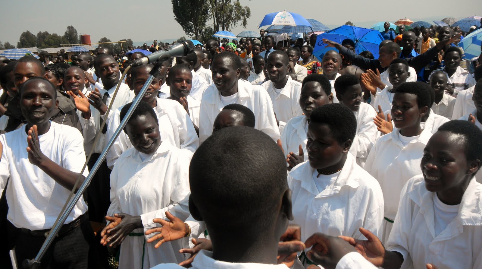 Navita in Rwanda: Byumba Pictures!