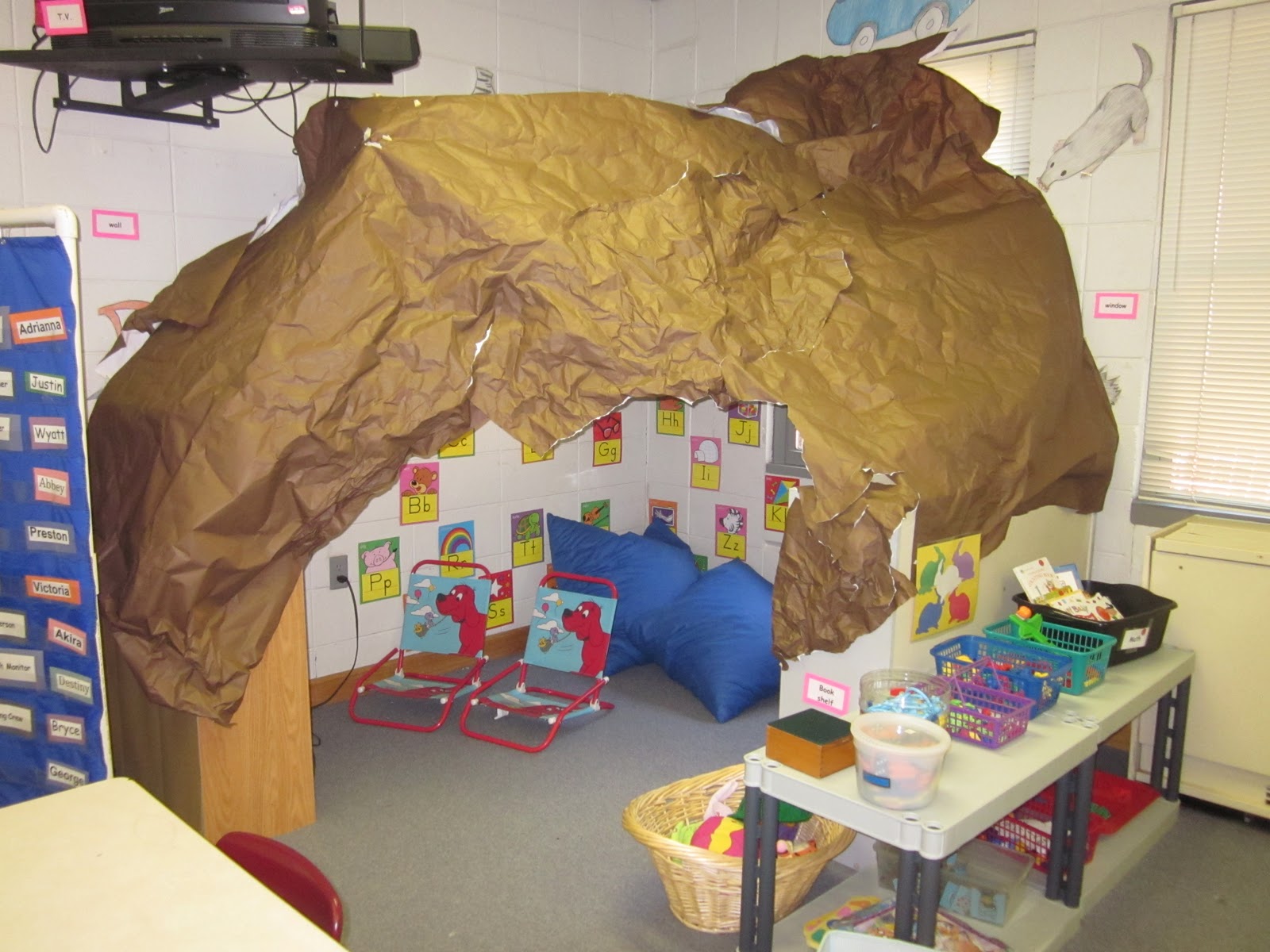 L-and-N: Kindergarten Classroom
