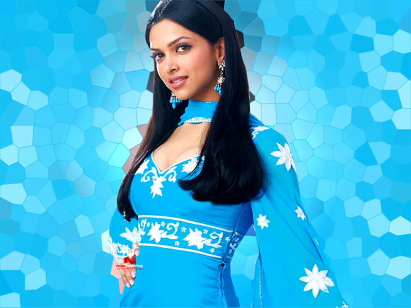 Super Star Celebrities: Bollywood Super hit model Deepika padukone