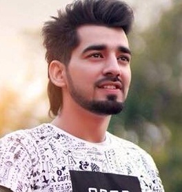 Maninder Buttar Wiki, Movies,affairs, Biodata, Contact-info, Family ...