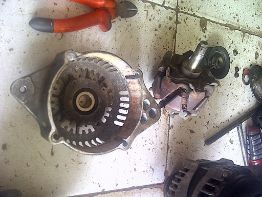 Share perbaikan Alternator Aerio dan ganti shockbreaker dengan Baleno ...
