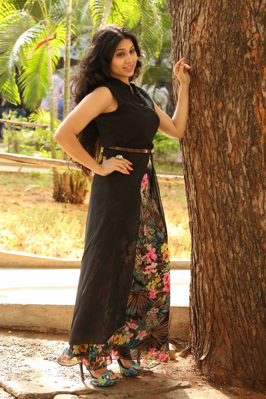Hamida Latest Stills