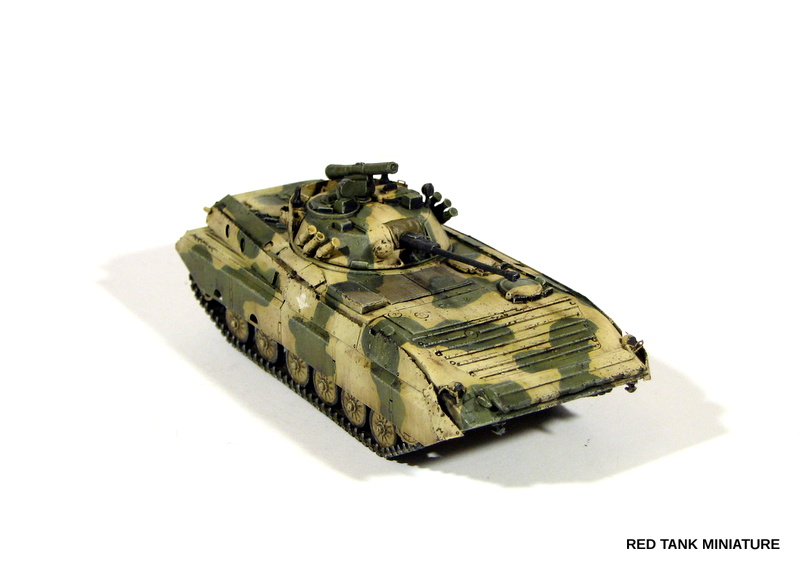 Gulumik Military Models: BMP-2D 1/72